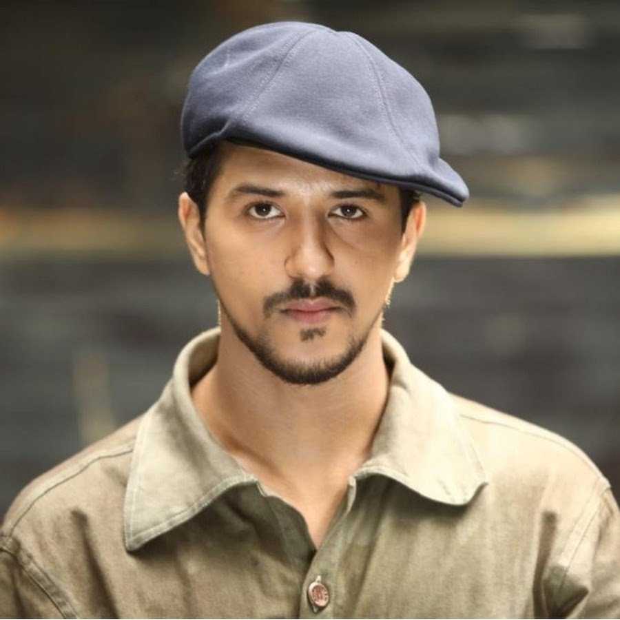 Abhinav Shekhar Rapper Singer Composer Height Age Girlfriend Family ...