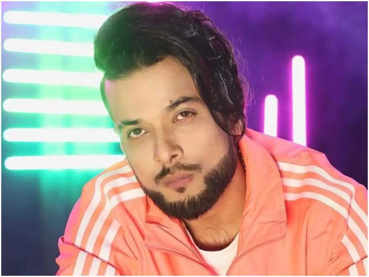 Ikka Singh - Biography, Age , Music, MTV Hustle 03, Girlfriend, Height