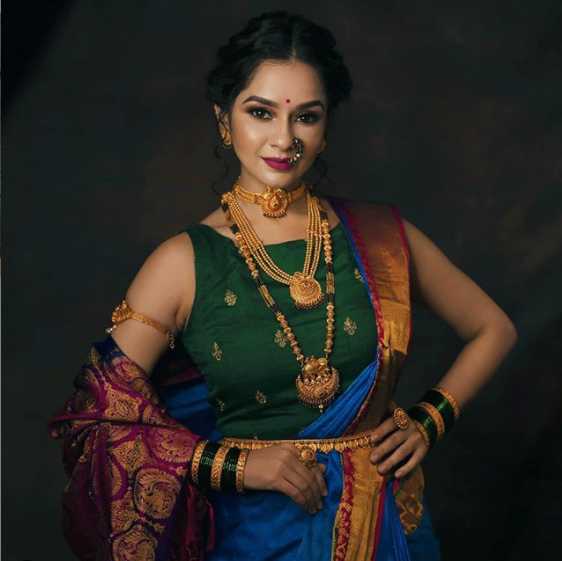 Sukhada Khandkekar Actress Dancer Model Husband Birthday