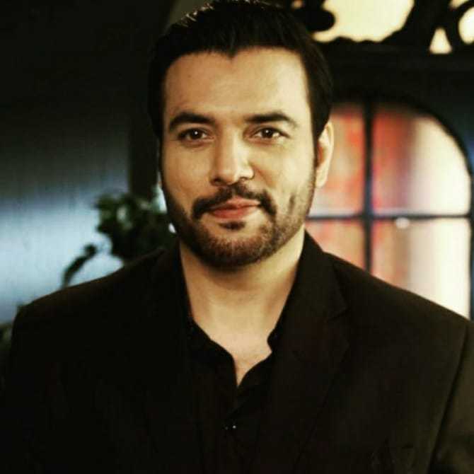 Chaitanya Choudhry Actor Wife Instagram Age