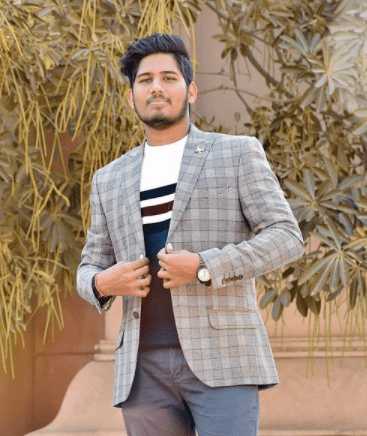 Dhruv Jain Content Creator Blogger | Biography Career Instagram