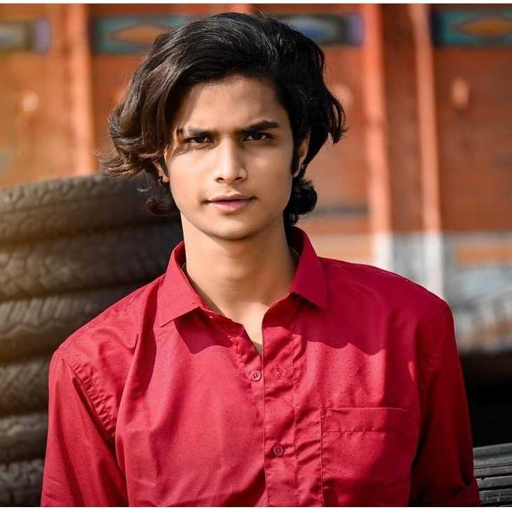 Rushikesh Gadekar Influencer Wife, Age, Biography, Family