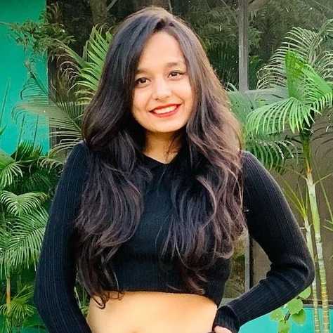 Manisha Model Photos, Height, Age, Husband, Birthday