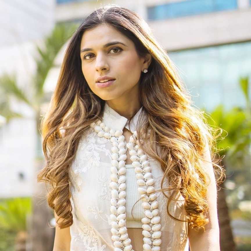 Ishna Batra Influencers | Age Birthday Biography