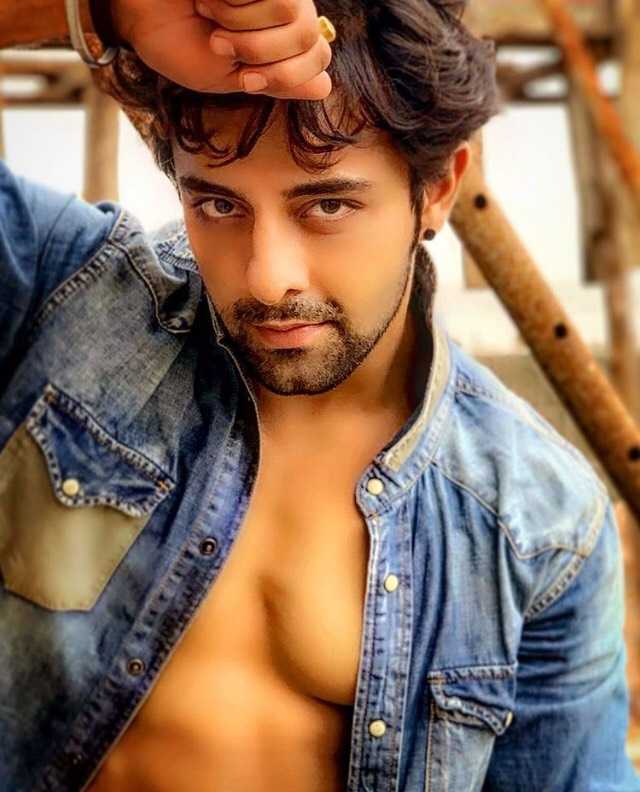 Paras Babbar Personalized Video Shoutout Messages | Tring India