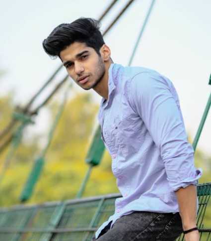 Nikhil Sharma Influencer | Biography Career Place
