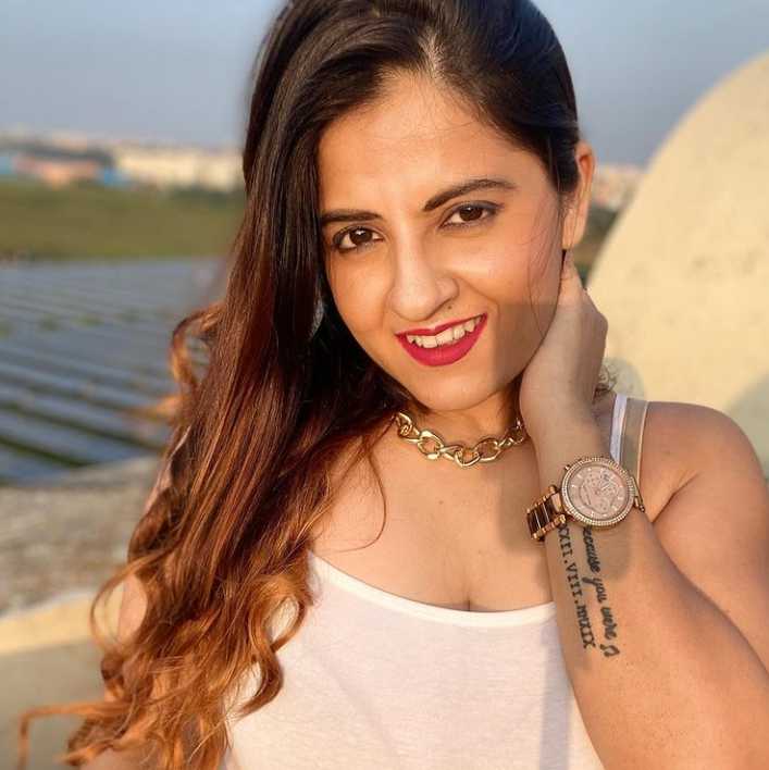 Afreen Khan Fitness Age, Photos, Biography, Date of Birth