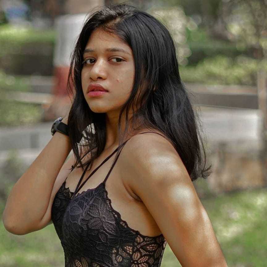 Dimple Mangal Influencer |Biography Career Content Creator