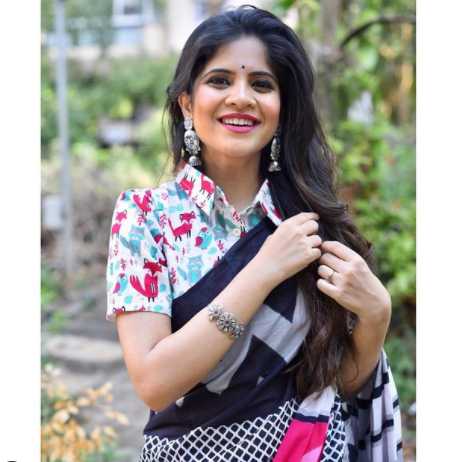 Amruta Deshmukh Movie Star Age, Family, Boyfriend, Movies, Biography