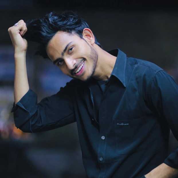 Yash Sharma Influencers | Age Birthday Biography