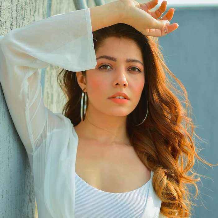 Himani Sahani Actress | Biography Age Place