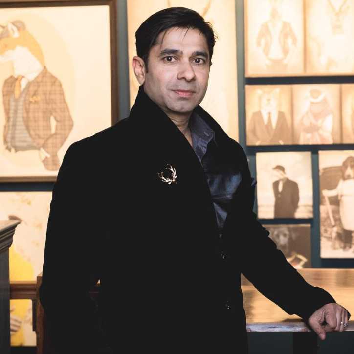 Ashish Chadha Influencer| Biography Entrepreneur.