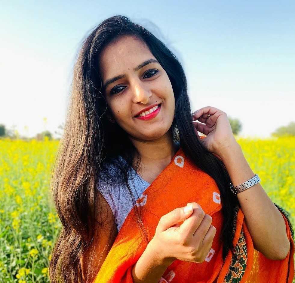 Sapna Rathore Content Creator Blogger Influencer | Biography Career ...