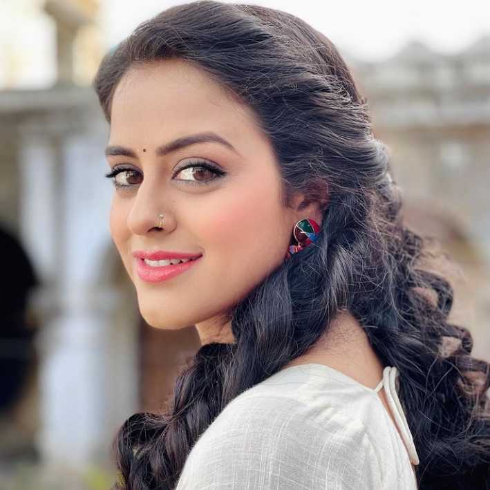 Yamini Singh Actor Movies Husband Instagram Age