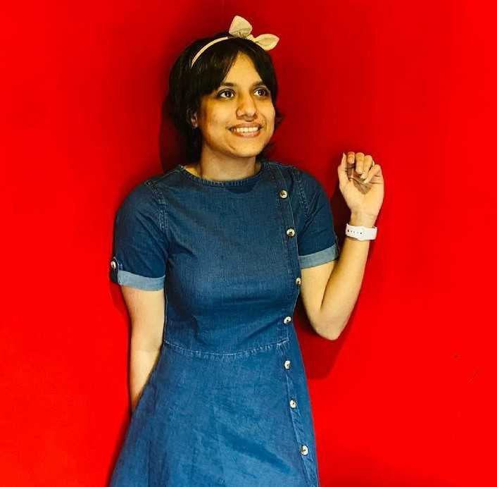 Anjali Dhingra Blogger | Biography Boyfriend Instagram