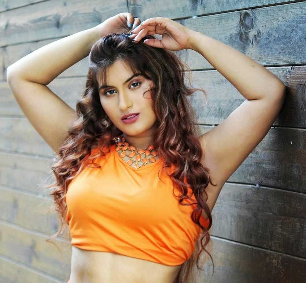 Gunnjan Aras Actress |Biography Career Influencer