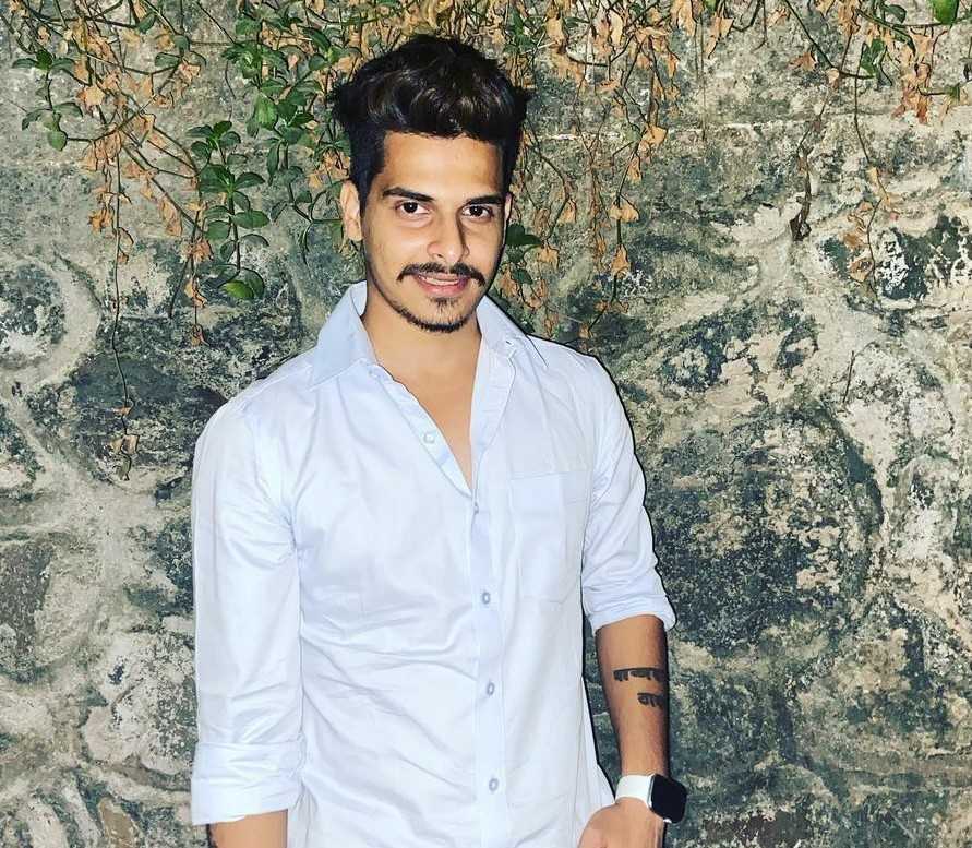 Shubham Thakur Influencer | Biography Career Girlfriend