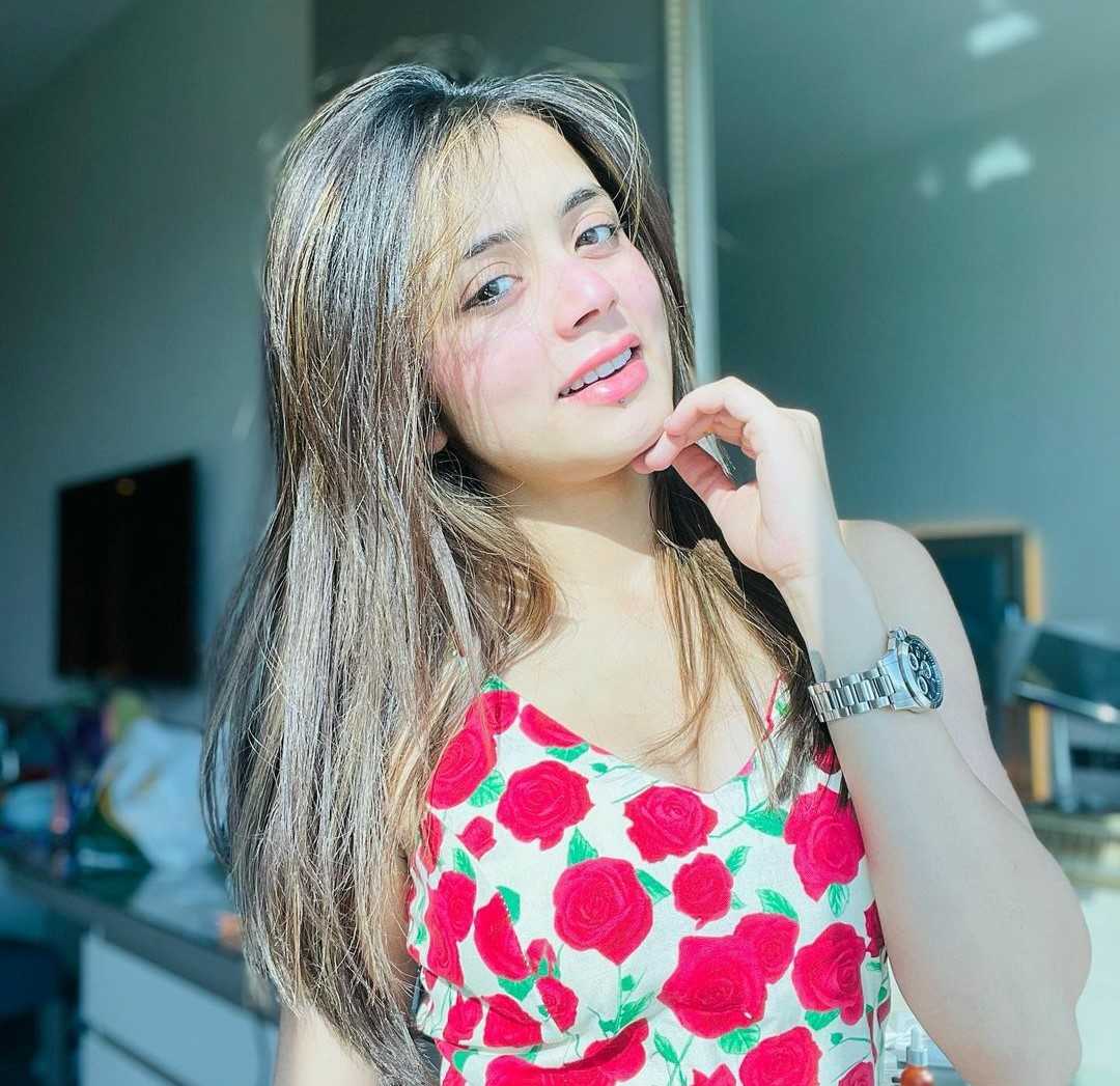 Niharika Tiwari Influencer Age, Boyfriend, Biography, Family