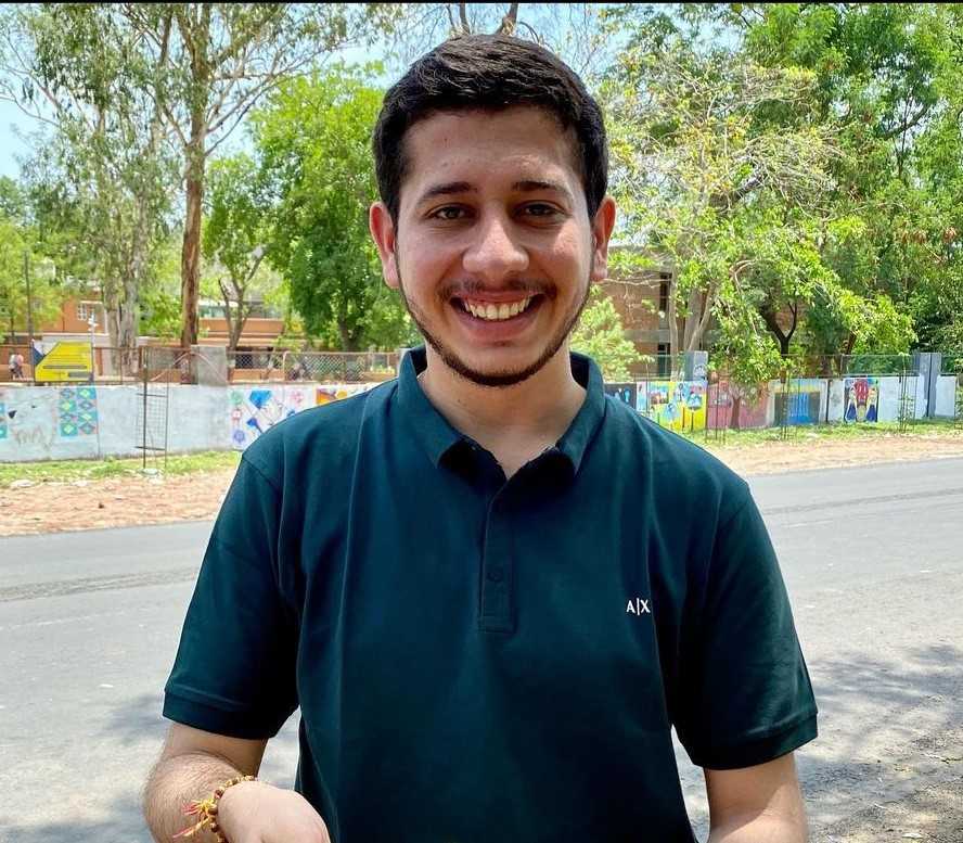 Karan Thakkar Indian Food Blogger | Biography Career Influencer