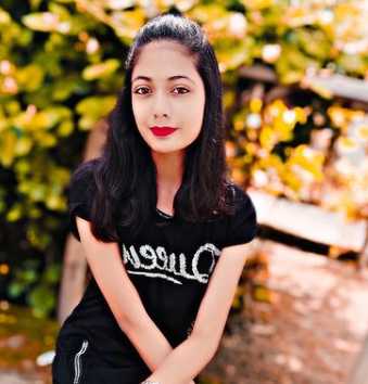 Niharika Singh Influencer Age, Movies, Height, Husband, Date of Birth