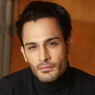 Umar Riaz Model Age, Wife, Girlfriend, Birthday, Biography