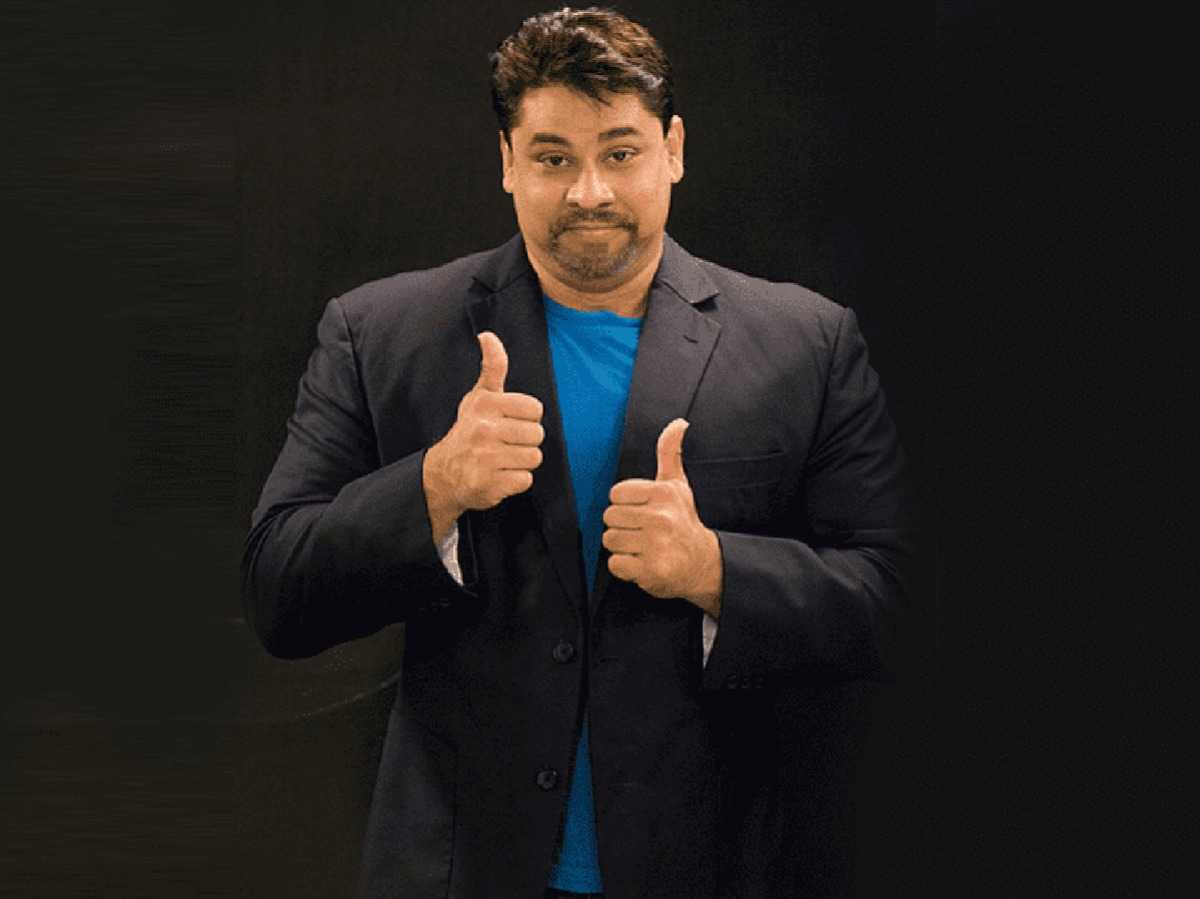 Cyrus Broacha Comedian Net Worth Wife Movies Birthday Biography