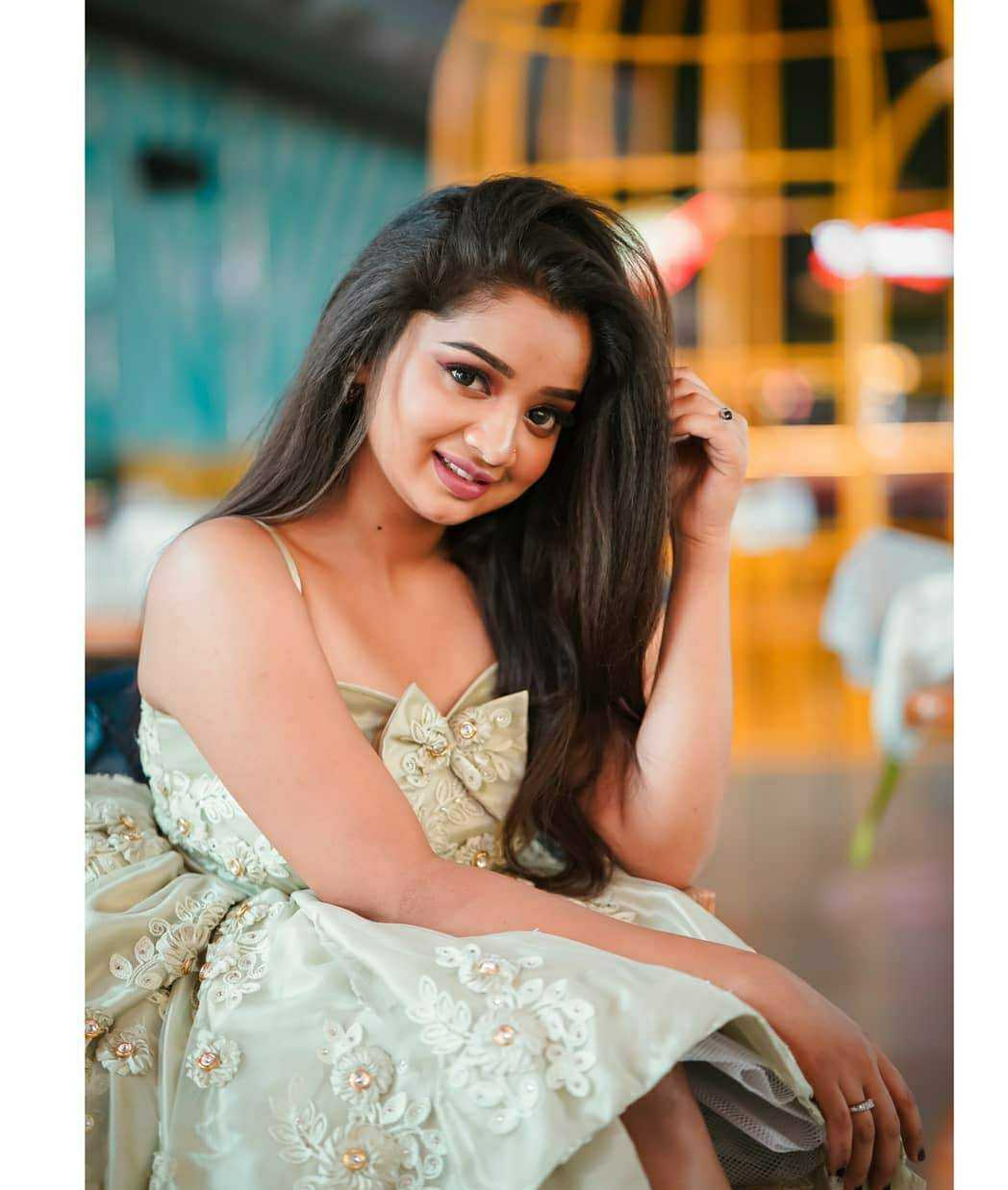 Priya J Achar Sandalwood Stars Birthday, Age, Photos, Family