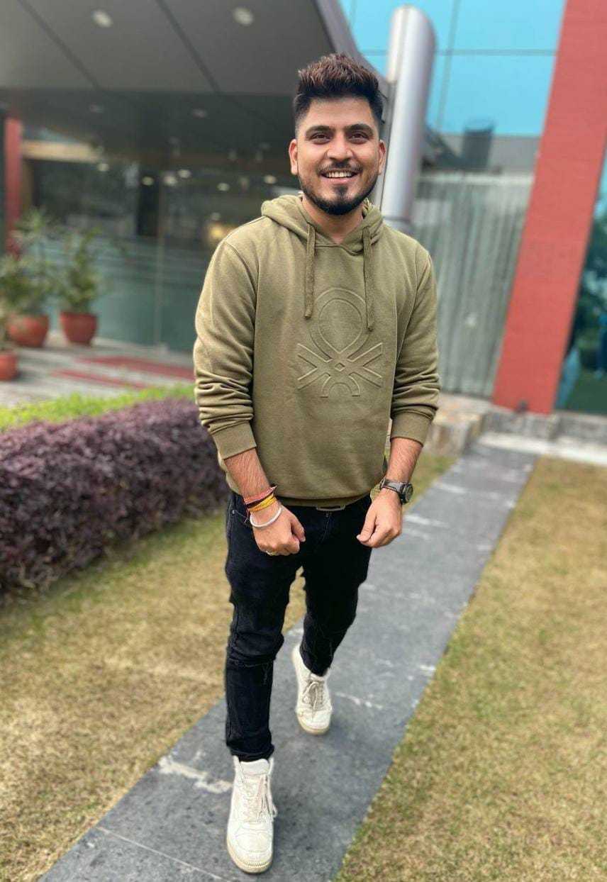 Alok Mishra Journalist | Biography Birthday Age