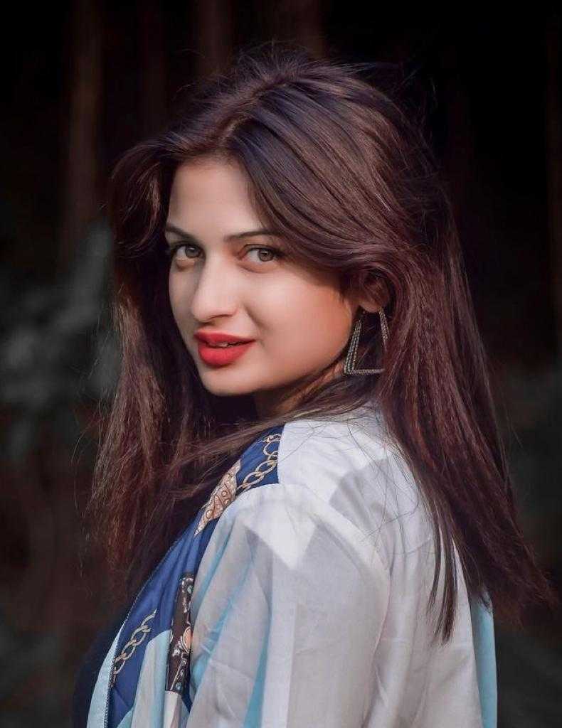 Simran Jain Influencer | Biography Birthday Age