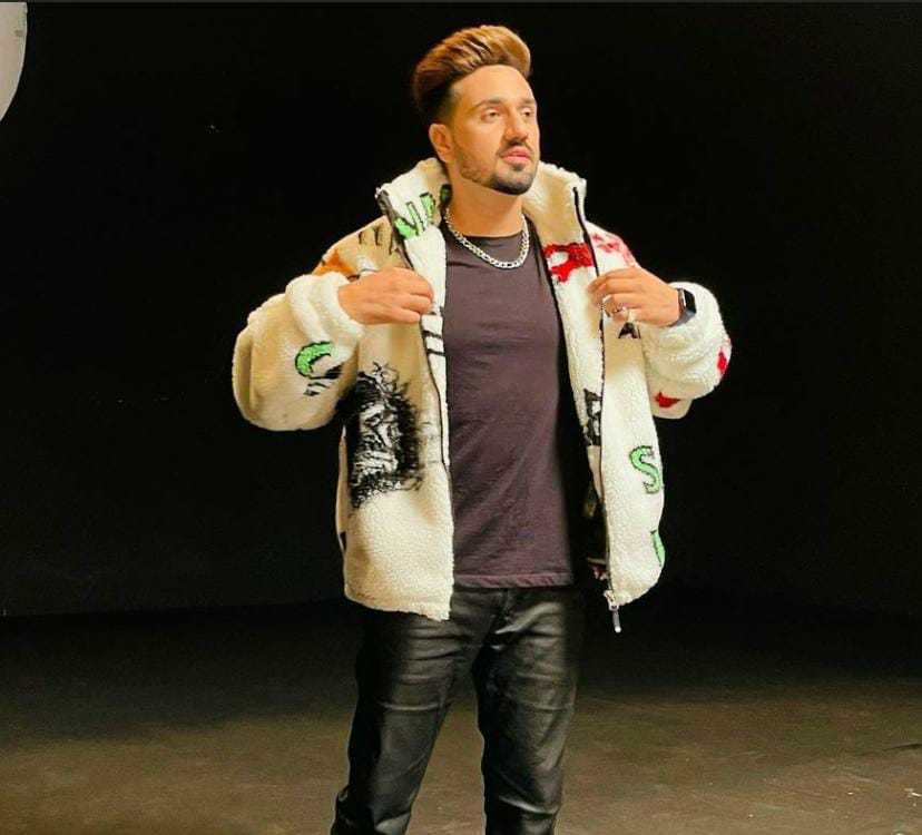 Yasir Hussain Singer Age, Height, Biography, Date of Birth, Movies
