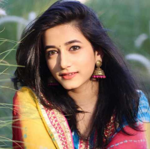 Kajal Patil Place Instagram Biography videos | Tring India