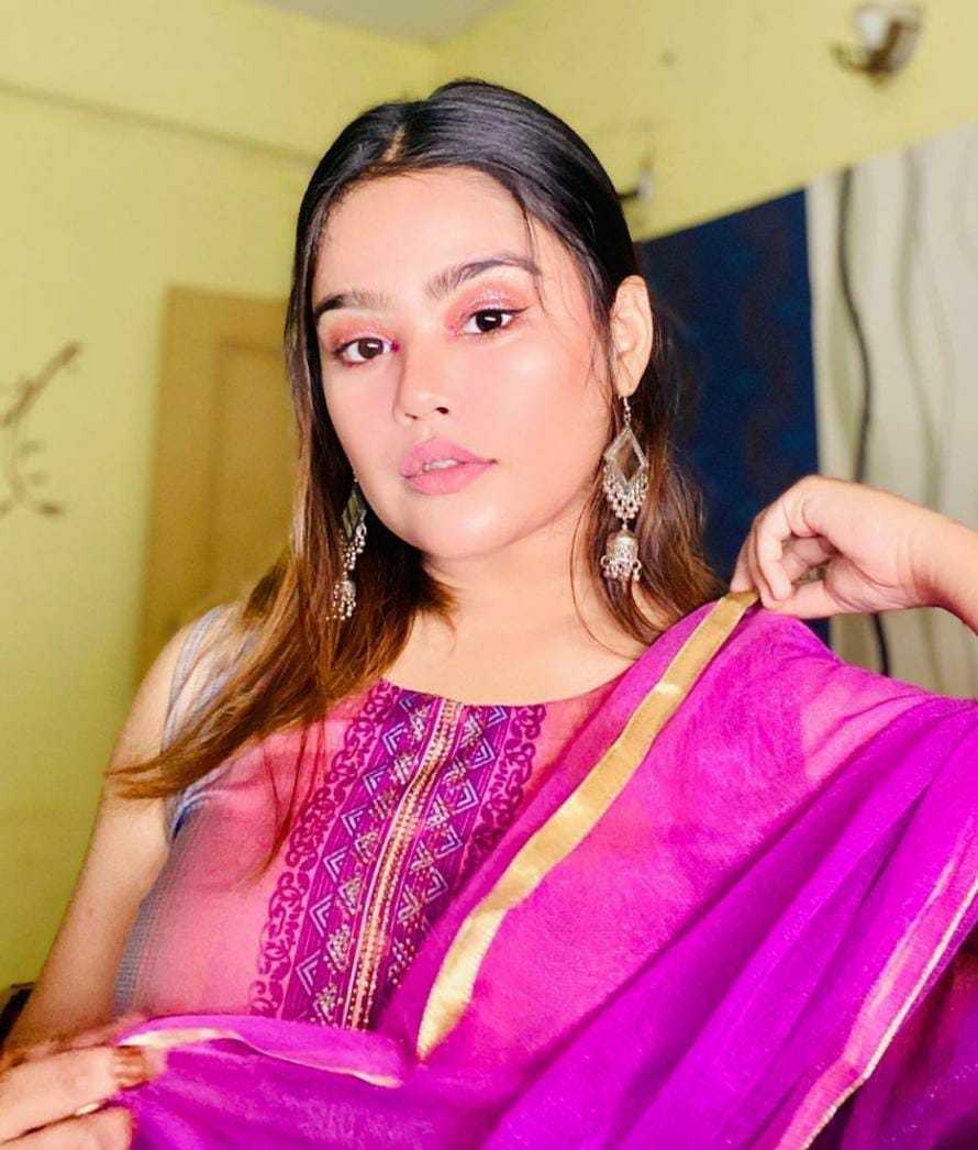 Yogita Toora - Biography Instagram Youtube | Tring India