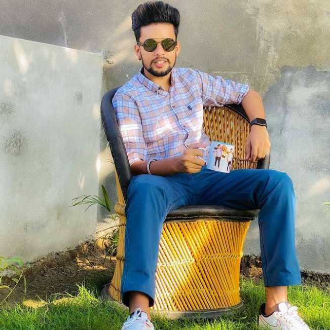 Manpreet Sandhu Influencer | Biography Birthday Youtube