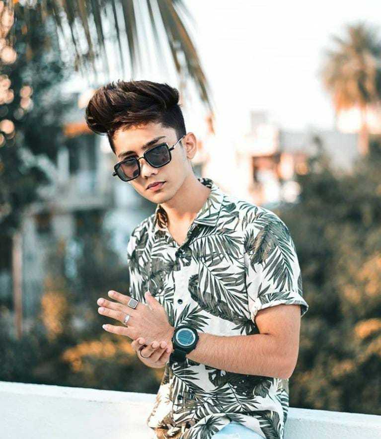 Yash Sharma Influencer| Biography Career Personal Life