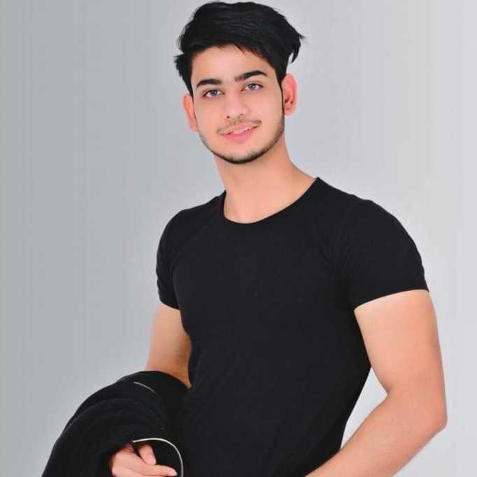 Ankur Thakur Influencer | Biography Content Creator