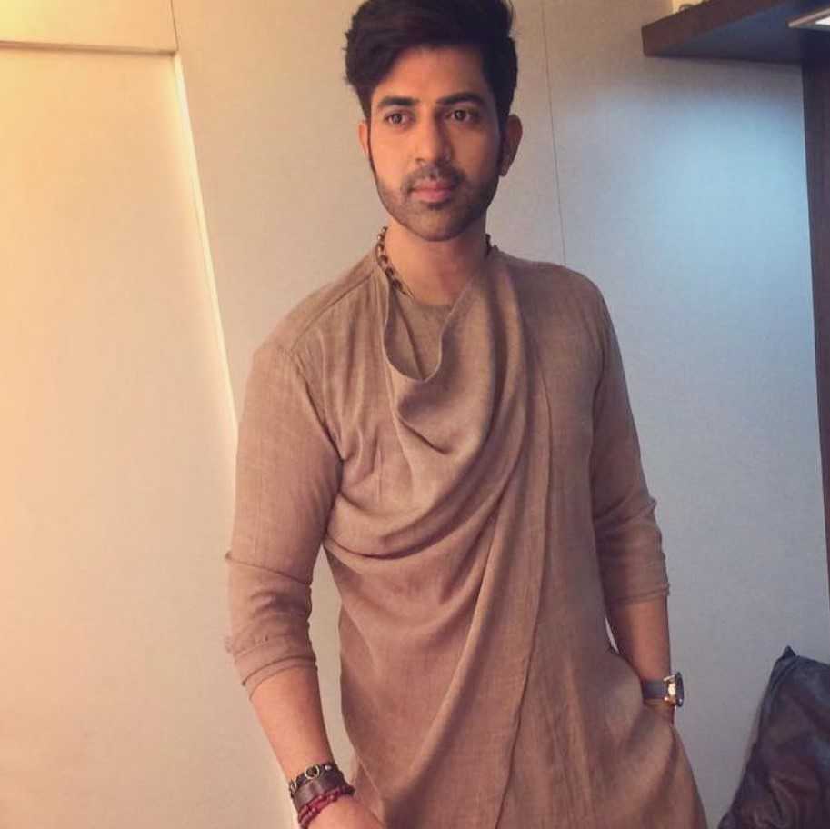 Maninder Singh Movie Star Wife, Age, Photos, Biography, Birthday