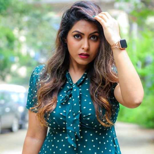 Kajal Kate TV Star Biography, Husband, Age, Family