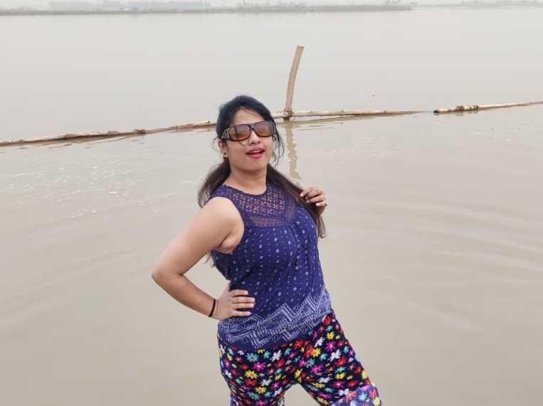 Neha Singh Influencer Age, Photos, Biography, Boyfriend, Family