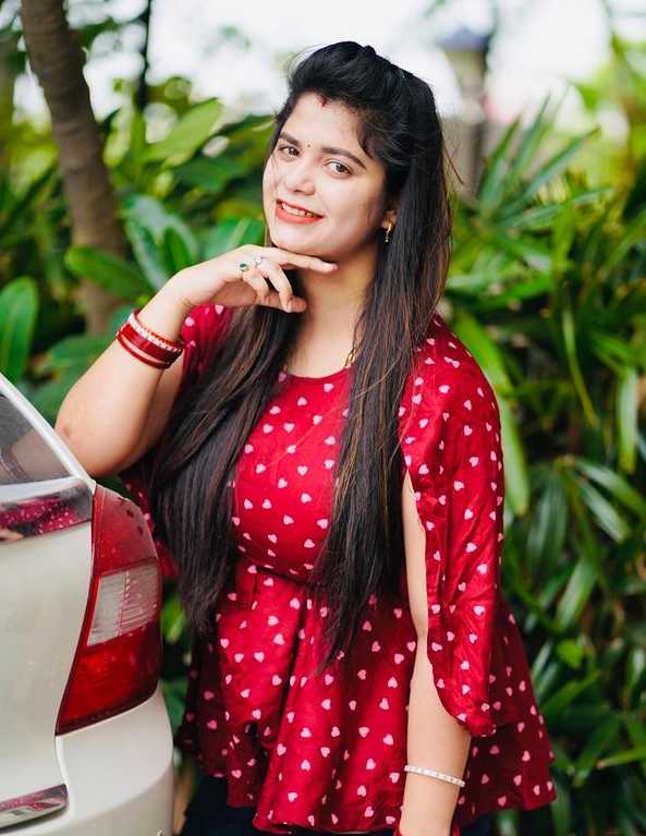 Urvashi Rajput Influencers | Age Birthday Biography