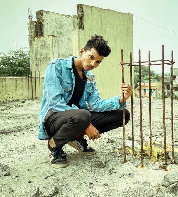 Ajay Influencer Movies, Photos, Age, Wife, Family