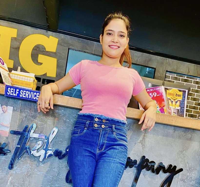 Divya Jangid Model Content Creator Influencer | Biography Career Instagram