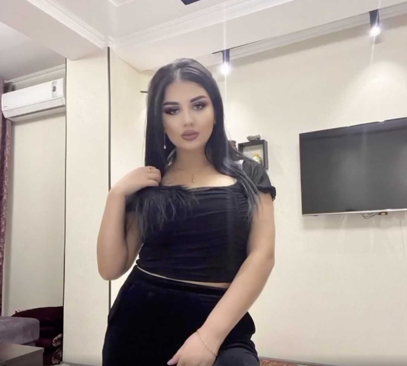 Sanaz Influencers | Age Birthday Biography
