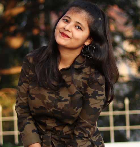 Disha Seth Influencer | Biography, Career, Social Media