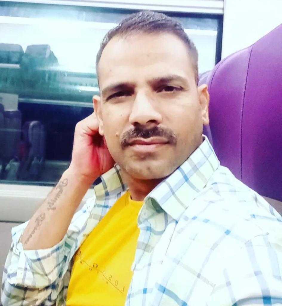 Lokesh Pandit Actor Biography Birthday Age Movie Web series TV Show