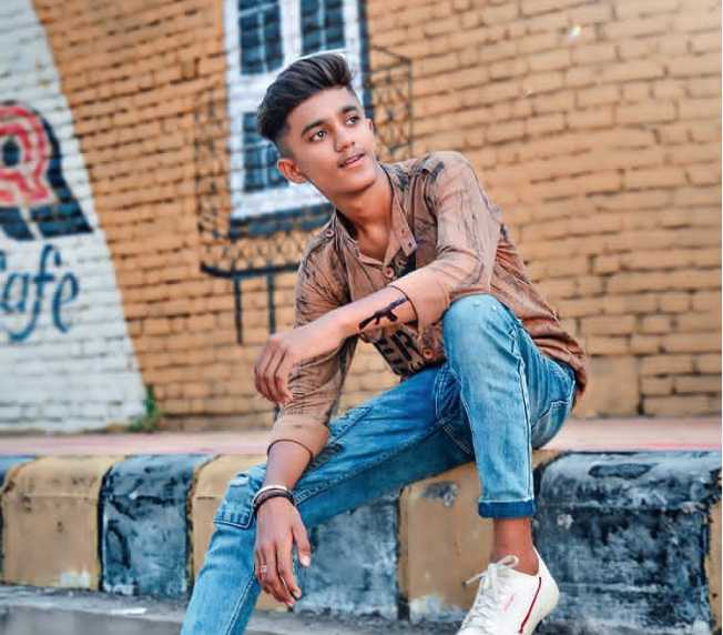 Deven Sharma Content Creator Influencer Biography Birthday Age New Post ...