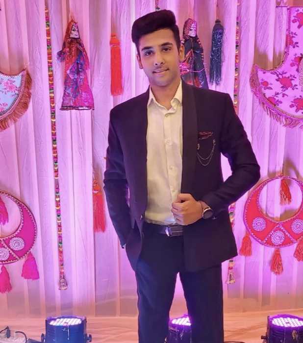 Aarav Chopra Influencer Content Creator Rapper Biography Birthday Age ...