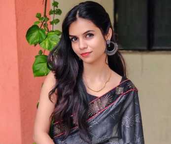 Aisha Sakpal Influencers | Age Birthday Biography