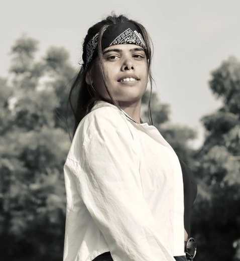 Rashmi Dubey Content Creator Influencer Biography Birthday Age New Post ...