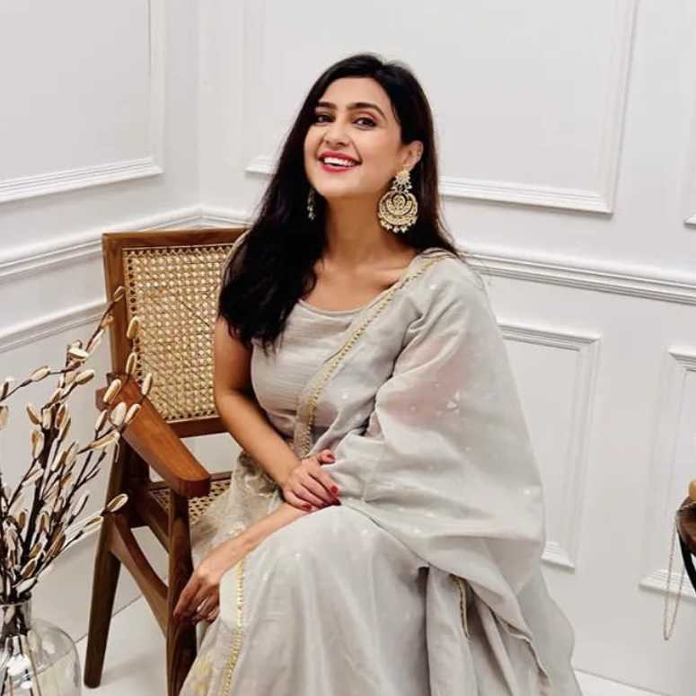 Divya Sabhlok Influencers | Age Birthday Biography