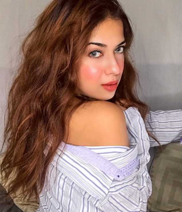 Cherry Content Creator Infleuncer Biography Birthday Age New Post Reel ...